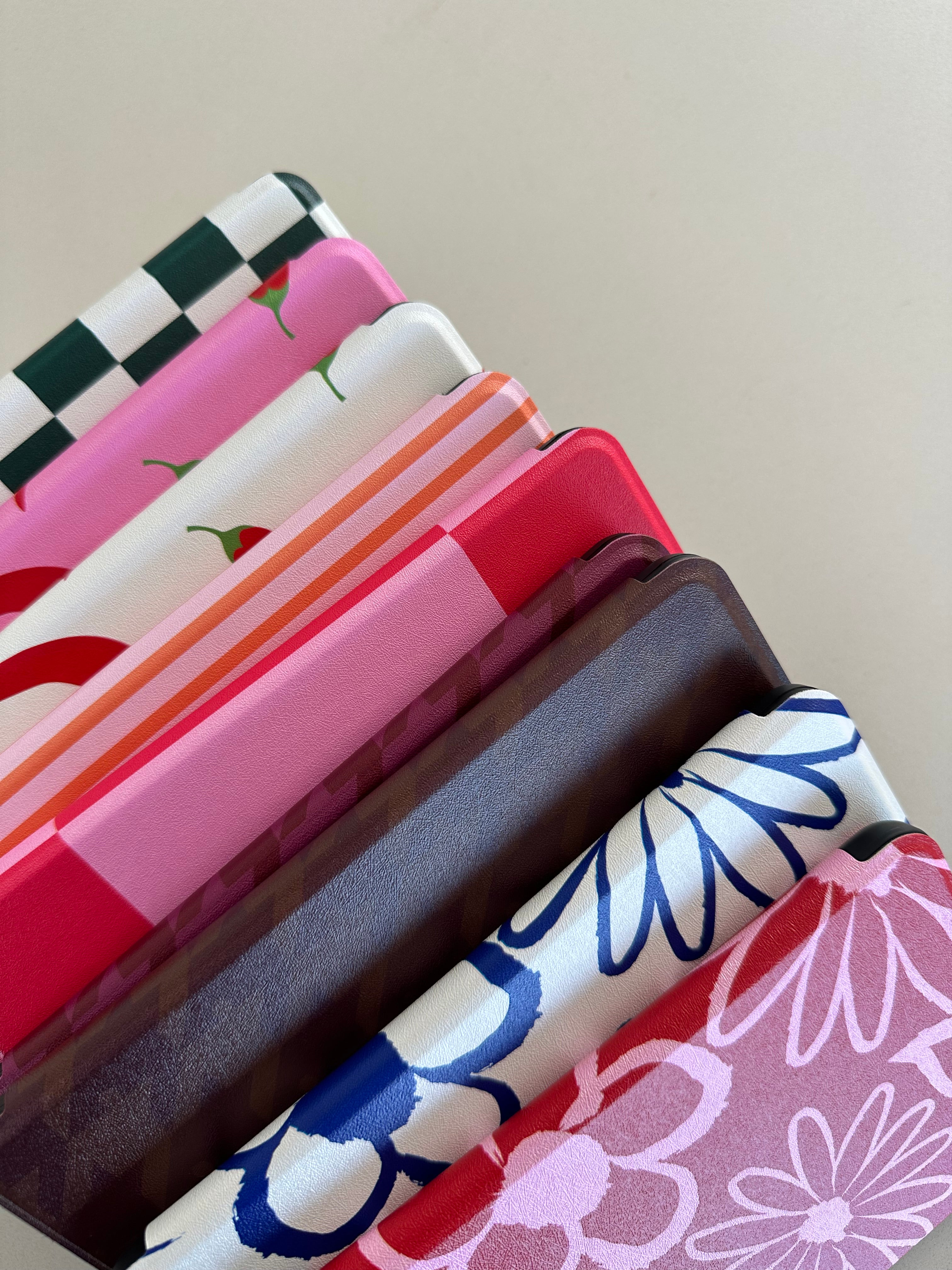 me, the muse | Kindle cases, but pretty